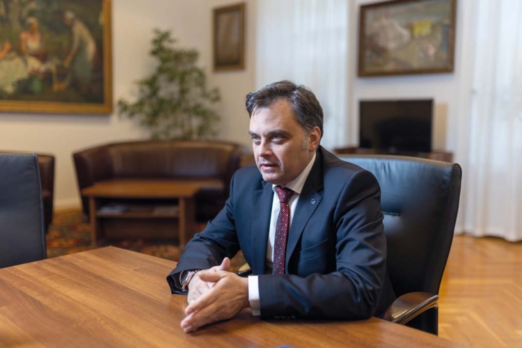 A baloldal utolsó vérig küzdött, hogy ne kapjuk meg az EU-pénzeket ...